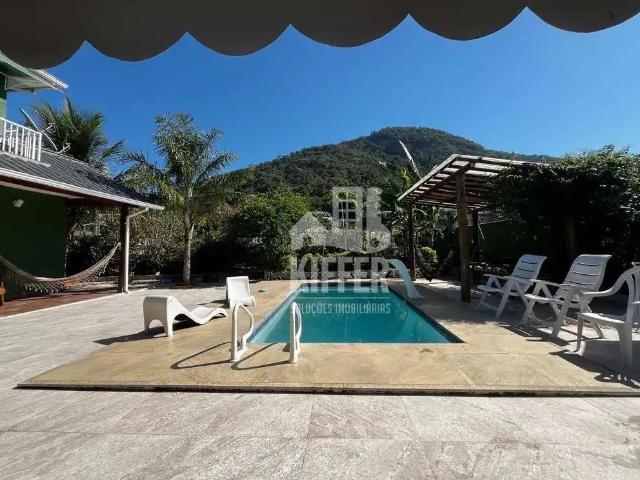 Casa / Sobrado em Condomínio para Venda em Maricá/RJ Flamengo 4 Quartos