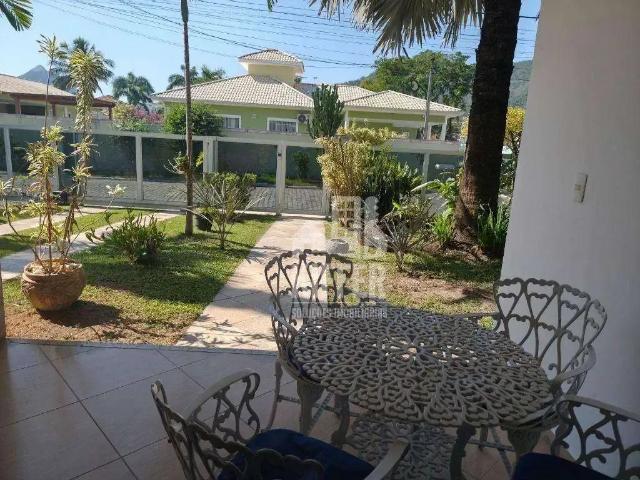 Casa / Sobrado em Condomínio para Venda em Maricá/RJ Flamengo 4 Quartos