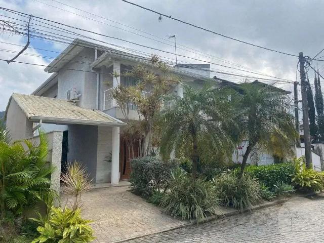 Casa / Sobrado em Condomínio para Venda em Maricá/RJ Itapeba 4 Quartos