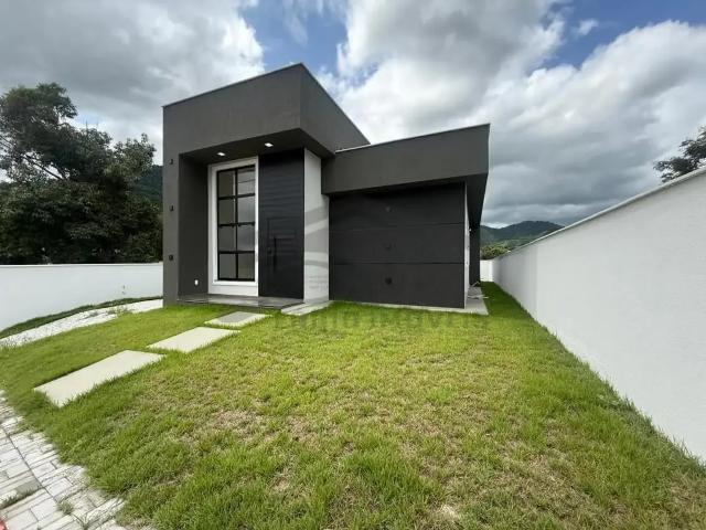 Casa / Sobrado em Condomínio para Venda em Maricá/RJ Ubatiba 3 Quartos