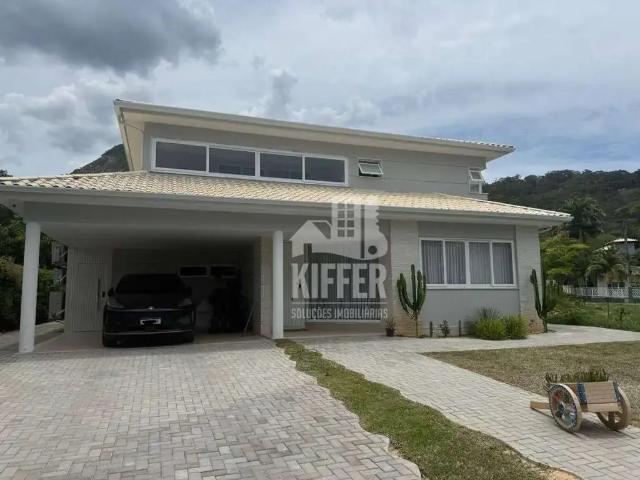 Casa / Sobrado em Condomínio para Venda em Maricá/RJ Ubatiba 4 Quartos