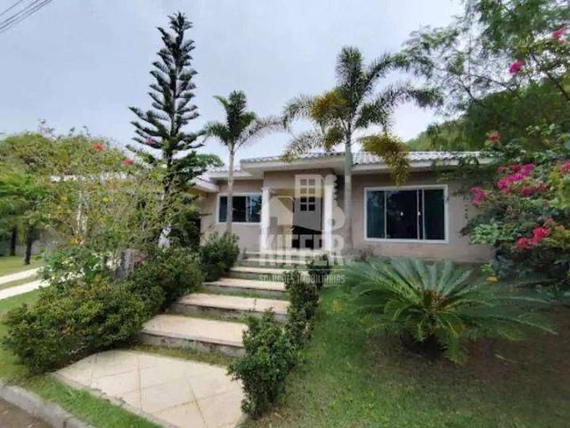Casa / Sobrado em Condomínio para Venda em Maricá/RJ Ubatiba 4 Quartos