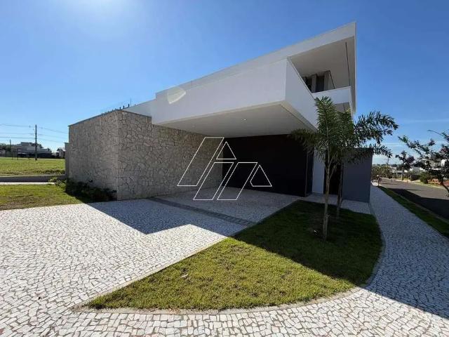 Casa / Sobrado em Condomínio para Venda em Marília/SP Jardim São Domingos 4 Quartos