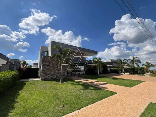 Casa / Sobrado em Condomínio para Venda em Marília/SP Residencial Portal da Serra