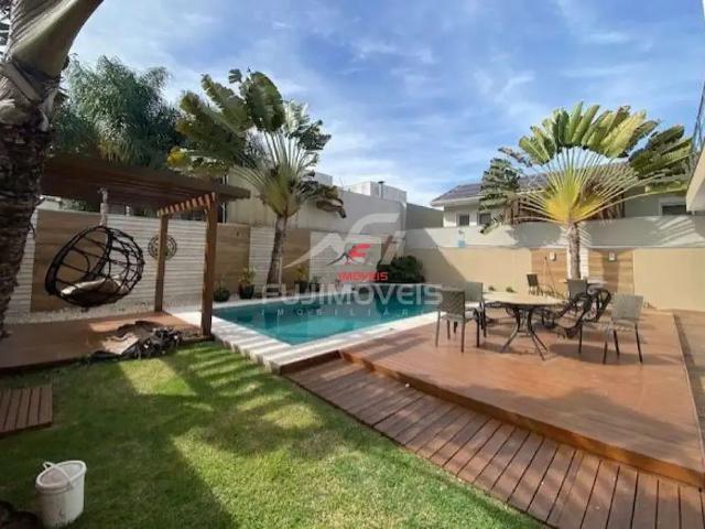 Casa / Sobrado em Condomínio para Venda em Maringá/PR Zona 08 4 Quartos