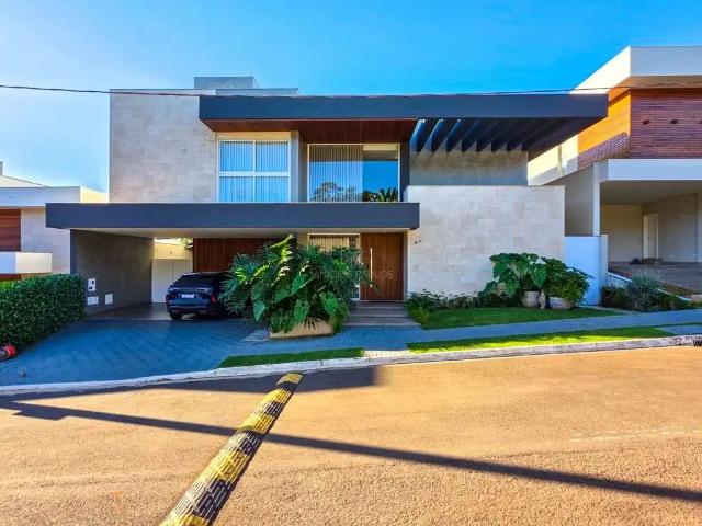 Casa / Sobrado em Condomínio para Venda em Maringá/PR Zona 08 4 Quartos