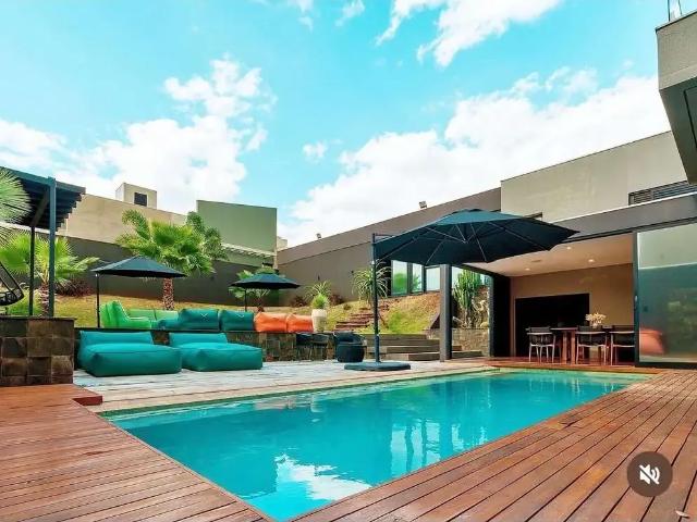Casa / Sobrado em Condomínio para Venda em Maringá/PR Chácaras Aeroporto 5 Quartos