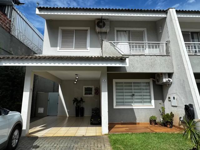 Casa / Sobrado em Condomínio para Venda em Maringá/PR Parque das Laranjeiras 3 Quartos