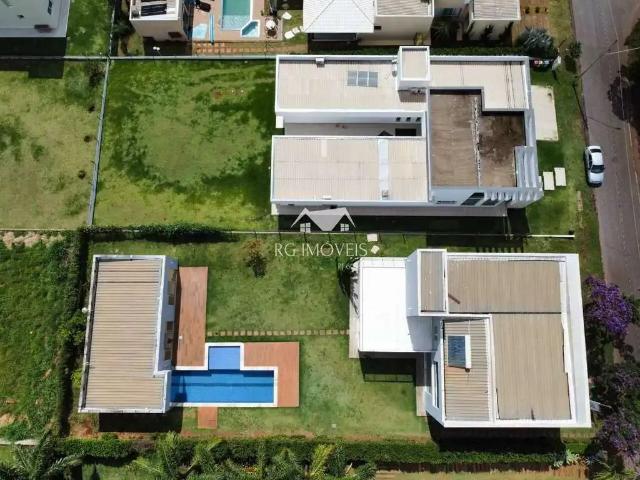 Casa / Sobrado em Condomínio para Venda em Mário Campos/MG Condomínio Serra dos Bandeirantes 3 Quartos