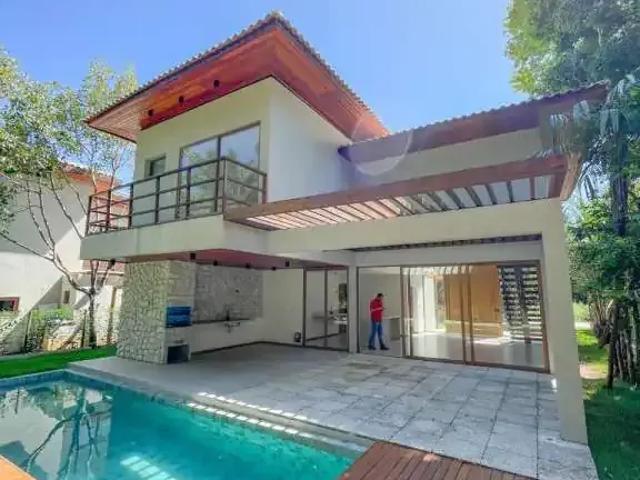 Casa / Sobrado em Condomínio para Venda em Mata de São João/BA Praia do Forte 4 Quartos