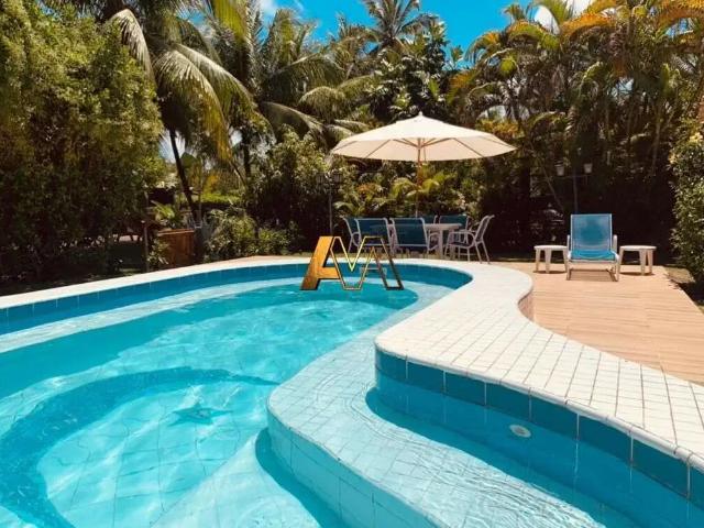 Casa / Sobrado em Condomínio para Venda em Mata de São João/BA Praia do Forte 4 Quartos