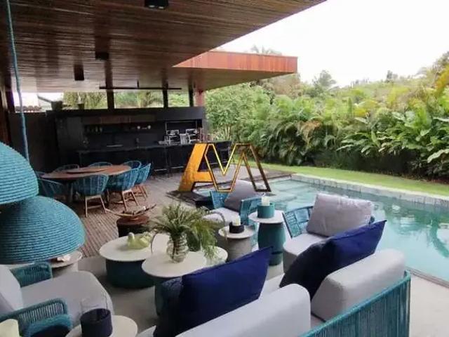 Casa / Sobrado em Condomínio para Venda em Mata de São João/BA Praia do Forte 5 Quartos