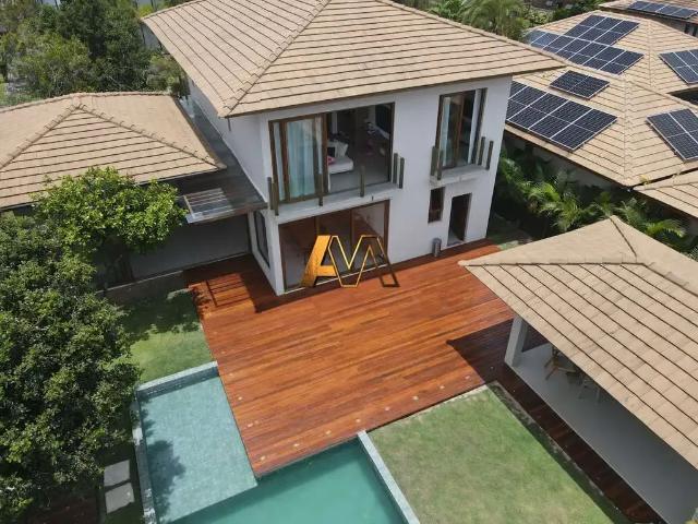 Casa / Sobrado em Condomínio para Venda em Mata de São João/BA Praia do Forte 5 Quartos