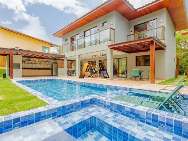 Casa / Sobrado em Condomínio para Venda em Mata de São João/BA Praia do Forte 5 Quartos