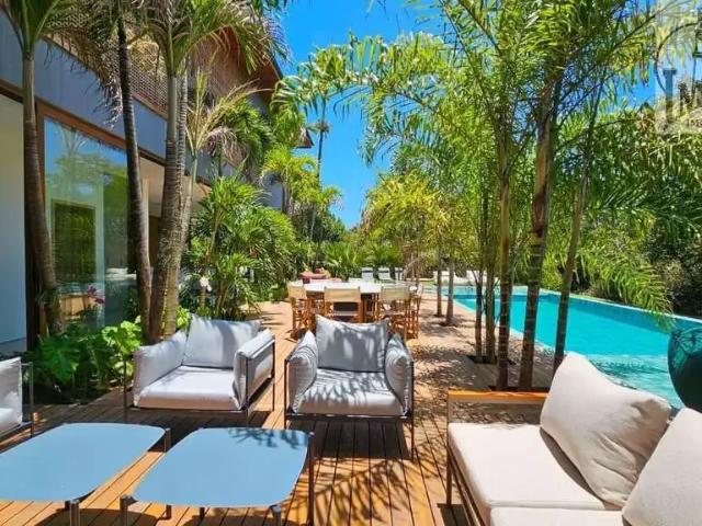 Casa / Sobrado em Condomínio para Venda em Mata de São João/BA Praia do Forte 5 Quartos