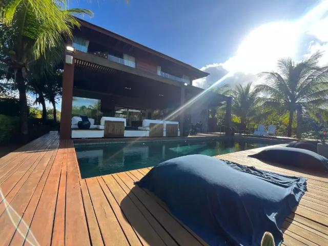 Casa / Sobrado em Condomínio para Venda em Mata de São João/BA Praia do Forte 5 Quartos