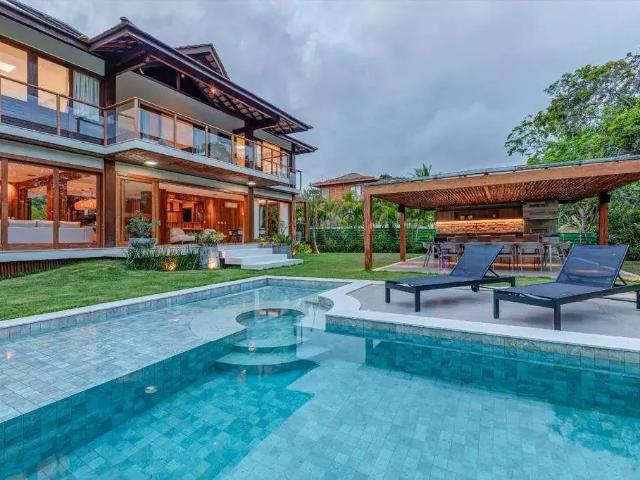 Casa / Sobrado em Condomínio para Venda em Mata de São João/BA Praia do Forte 5 Quartos