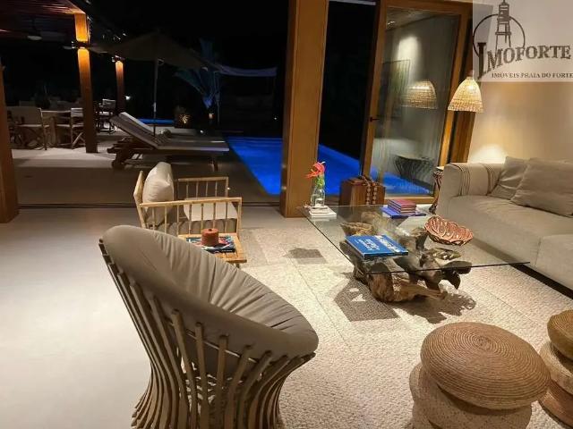 Casa / Sobrado em Condomínio para Venda em Mata de São João/BA Praia do Forte 5 Quartos