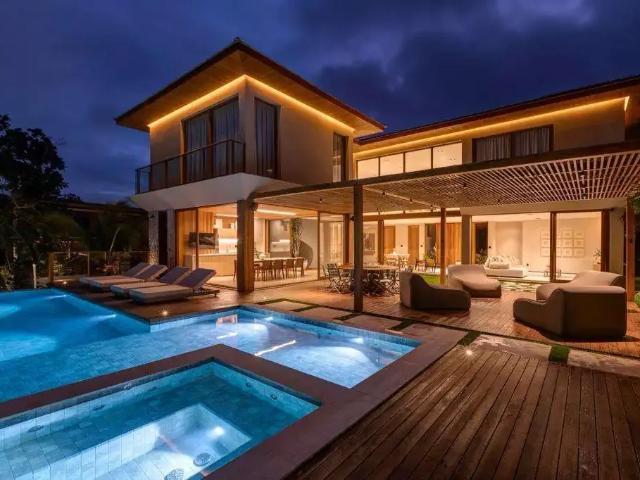 Casa / Sobrado em Condomínio para Venda em Mata de São João/BA Praia do Forte 5 Quartos