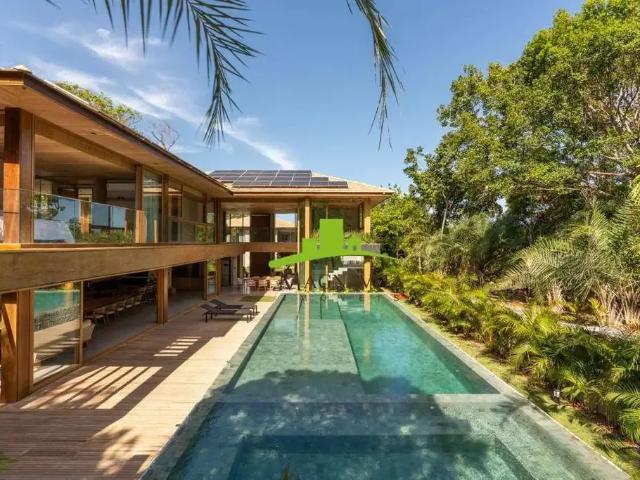 Casa / Sobrado em Condomínio para Venda em Mata de São João/BA Praia do Forte 6 Quartos