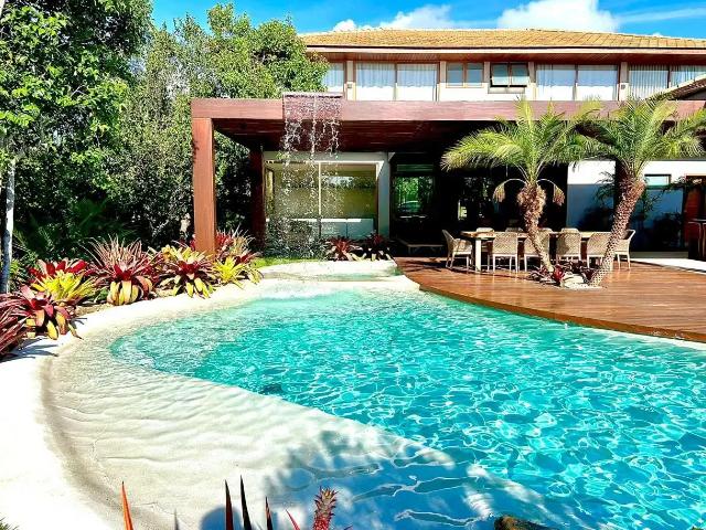 Casa / Sobrado em Condomínio para Venda em Mata de São João/BA Praia do Forte 6 Quartos