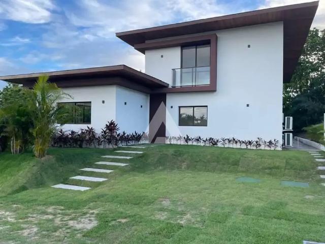 Casa / Sobrado em Condomínio para Venda em Mata de São João/BA Praia do Forte 6 Quartos