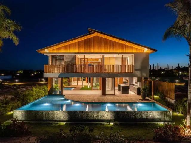 Casa / Sobrado em Condomínio para Venda em Mata de São João/BA Praia do Forte 7 Quartos