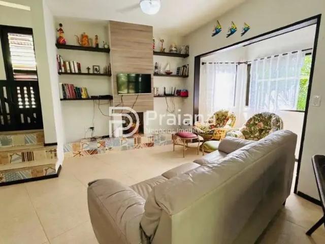 Casa / Sobrado em Condomínio para Venda em Mata de São João/BA Praia do Forte 3 Quartos