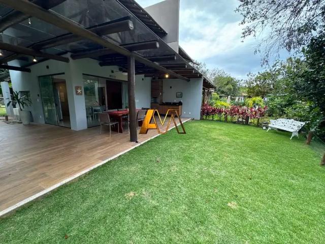 Casa / Sobrado em Condomínio para Venda em Mata de São João/BA Praia do Forte 3 Quartos