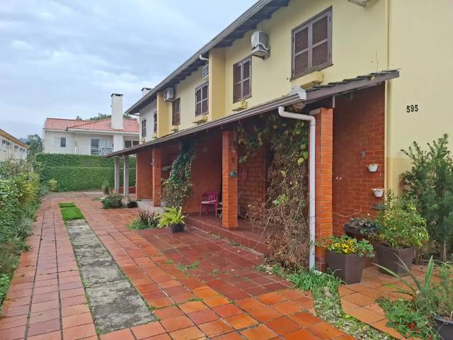 Casa / Sobrado em Condomínio para Venda em Matinhos/PR Centro 3 Quartos