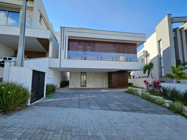 Casa / Sobrado em Condomínio para Venda em Mogi das Cruzes/SP Aruã 4 Quartos