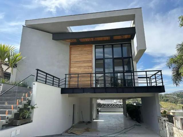 Casa / Sobrado em Condomínio para Venda em Mogi das Cruzes/SP Aruã 3 Quartos