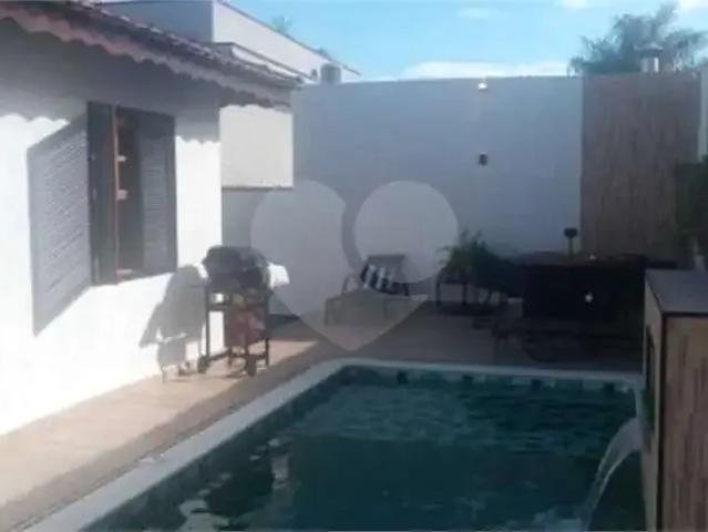 Casa / Sobrado em Condomínio para Venda em Mogi das Cruzes/SP Aruã 3 Quartos