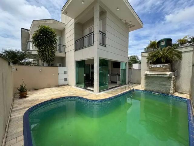 Casa / Sobrado em Condomínio para Venda em Mogi das Cruzes/SP Aruã 3 Quartos