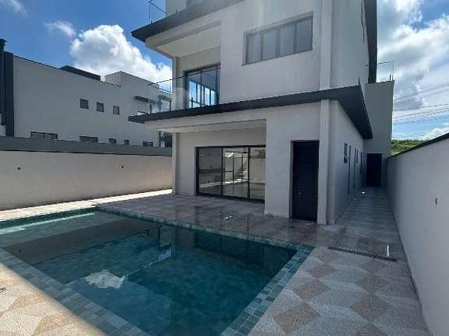 Casa / Sobrado em Condomínio para Venda em Mogi das Cruzes/SP Aruã 4 Quartos