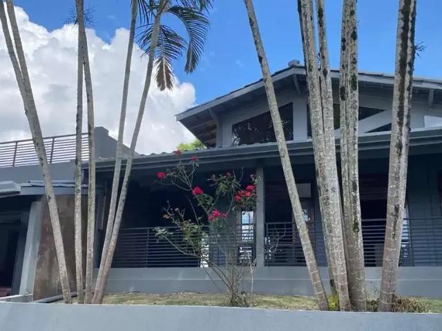 Casa / Sobrado em Condomínio para Venda em Mogi das Cruzes/SP Aruã Eco Park Lagos 3 Quartos