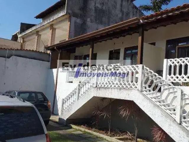 Casa / Sobrado em Condomínio para Venda em Mogi das Cruzes/SP Vila Suissa 3 Quartos