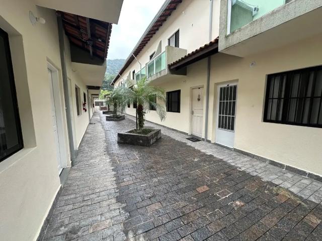 Casa / Sobrado em Condomínio para Venda em Mongaguá/SP Centro 2 Quartos