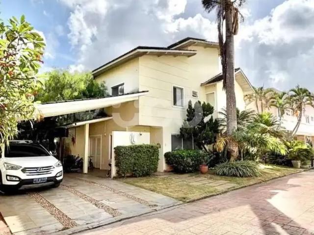 Casa / Sobrado em Condomínio para Venda em Natal/RN Candelária 4 Quartos