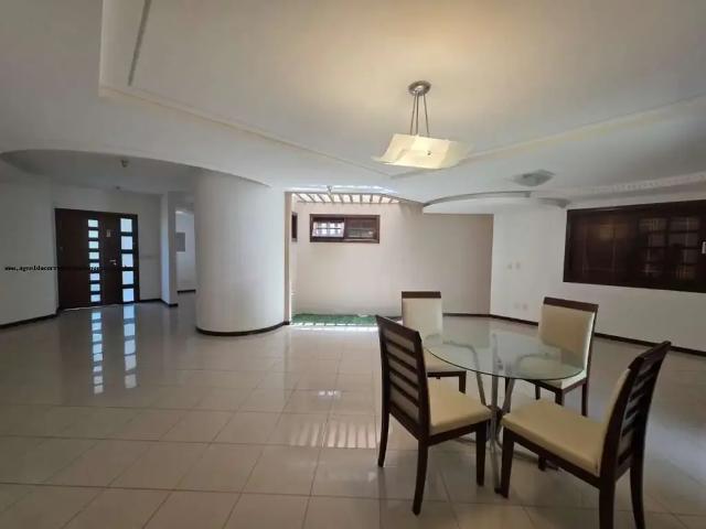 Casa / Sobrado em Condomínio para Venda em Natal/RN Candelária 4 Quartos
