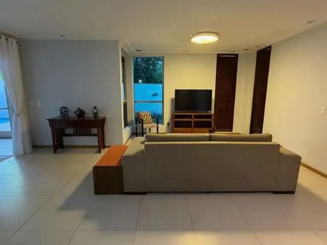 Casa / Sobrado em Condomínio para Venda em Natal/RN Candelária 5 Quartos
