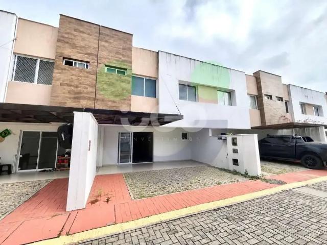 Casa / Sobrado em Condomínio para Venda em Natal/RN Neópolis 3 Quartos