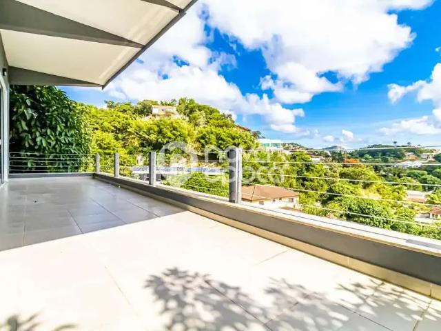 Casa / Sobrado em Condomínio para Venda em Niterói/RJ Vila Progresso 4 Quartos