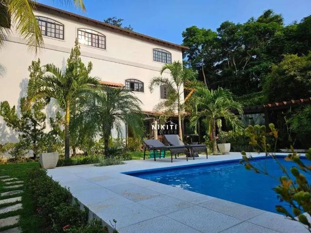 Casa / Sobrado em Condomínio para Venda em Niterói/RJ Vila Progresso 5 Quartos