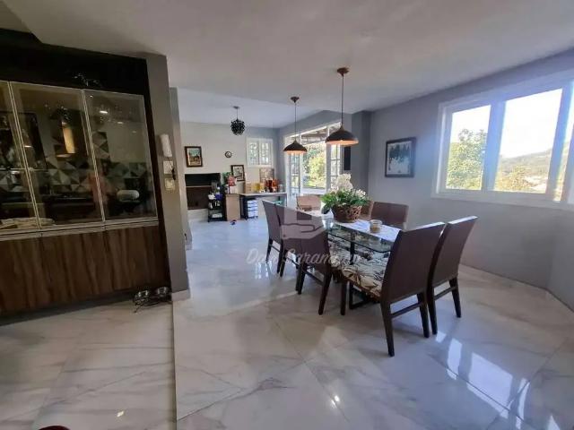 Casa / Sobrado em Condomínio para Venda em Niterói/RJ Badu 3 Quartos