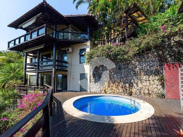 Casa / Sobrado em Condomínio para Venda em Niterói/RJ Charitas 4 Quartos