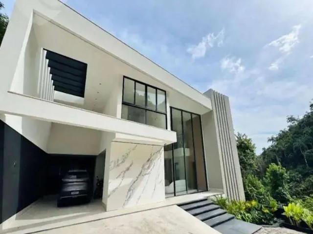 Casa / Sobrado em Condomínio para Venda em Niterói/RJ Charitas 4 Quartos