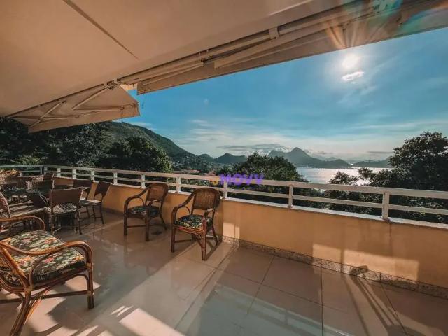 Casa / Sobrado em Condomínio para Venda em Niterói/RJ Charitas 3 Quartos