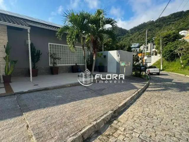 Casa / Sobrado em Condomínio para Venda em Niterói/RJ Charitas 4 Quartos