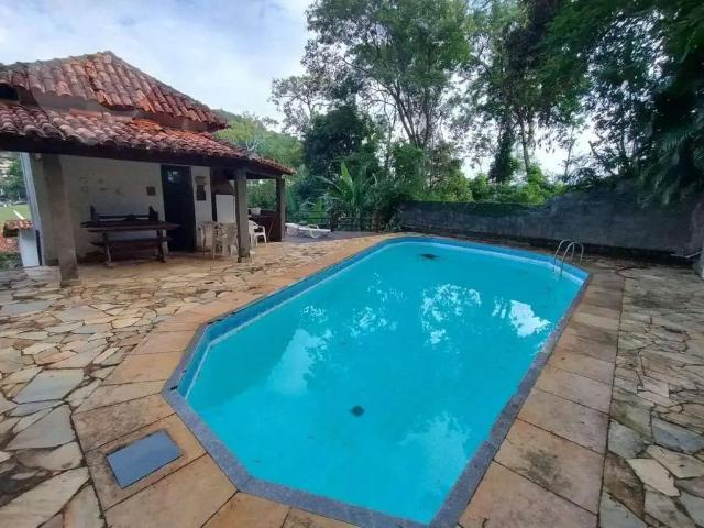 Casa / Sobrado em Condomínio para Venda em Niterói/RJ Engenho do Mato 4 Quartos